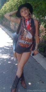 » Interview with Juliet Simms