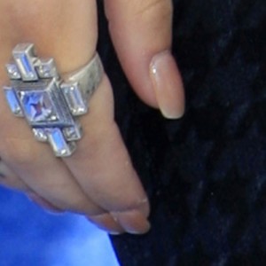 Cher Lloyd Black Nails | Steal Her Style