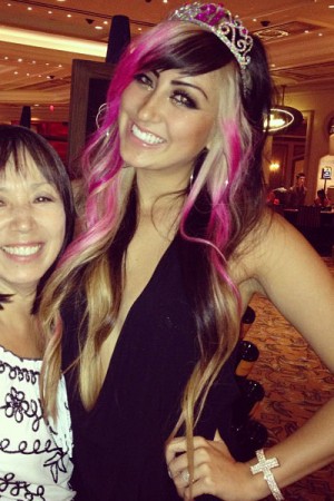 Allison Green Wavy Dark Brown Sideswept Bangs, Tri-Color Hairstyle ...