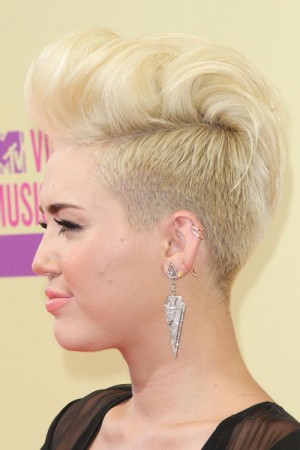 Miley Cyrus Straight Golden Blonde Mohawk Hairstyle | Steal Her Style
