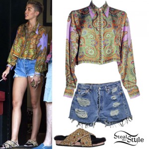 » Miley Cyrus: Vintage Paisley Shirt, Shorts