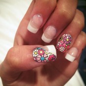 Madison Beer Light Pink Drips, French Tips Nails | Steal Her Style
