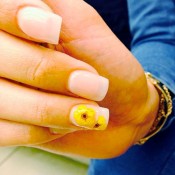 Jessie J Nude Nails | Steal Her Style