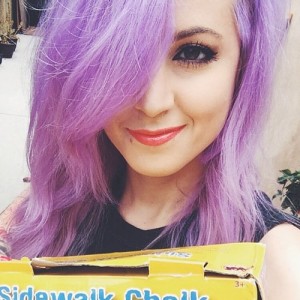 Carah Faye Charnow's Hairstyles & Hair Colors | Steal Her Style