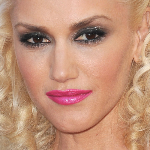 Gwen Stefani Makeup: Black Eyeshadow, Charcoal Eyeshadow, Silver ...