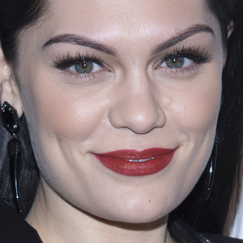 Jessie J Makeup: & Pale Pink Lipstick | Steal Her Style