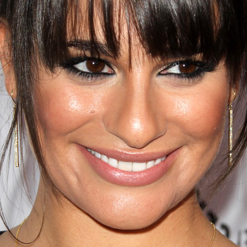 Lea Michele Makeup: Green Eyeshadow & Nude Lipstick | Steal Her Style