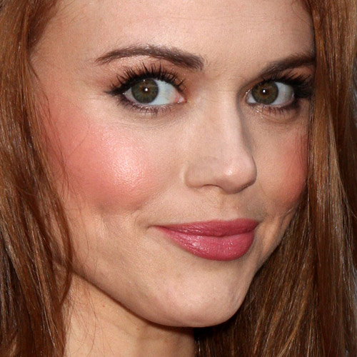 Holland Roden's Makeup Photos & Products | Steal Her Style
