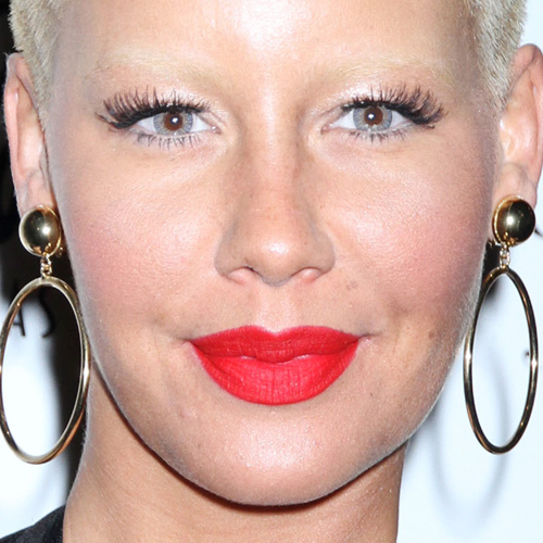 Amber Rose Makeup: Peach Eyeshadow & Hot Pink Lipstick | Steal Her Style