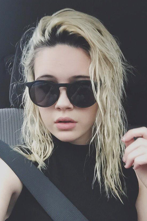 Bea Miller Wavy Ash Blonde, Dark Brown Choppy Layers, Dark Roots ...