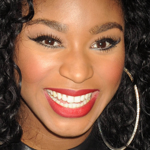 Kalani Hilliker's Makeup Photos & Products | Steal Her Style