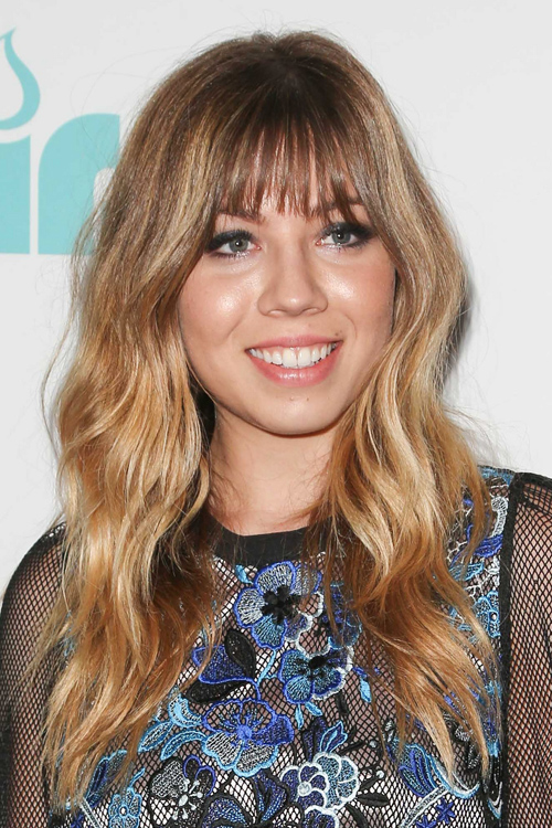Jennette McCurdy Wavy Medium Brown All-Over Highlights, Choppy Bangs ...