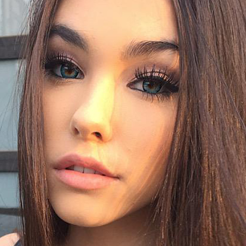 Madison Beer Makeup: Brown Eyeshadow, Mauve Eyeshadow & Pink Lipstick ...