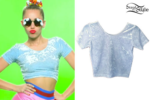 Miley Cyrus: Blue Velvet Crop Top | Steal Her Style