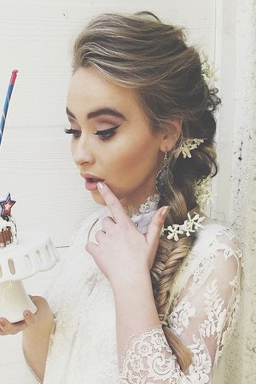 Sabrina Carpenter Wavy Medium Brown All-Over Highlights, Fishtail Braid ...