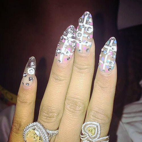 Nicki Minaj Pink Nails | Steal Her Style