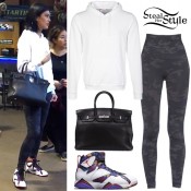 » Kylie Jenner: White Hoodie, Camo Leggings
