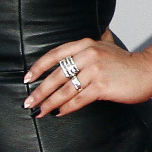 Zendaya Blue Nail Art, Plaid Nails | Steal Her Style