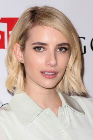 Emma Roberts Wavy Ash Blonde Blunt Cut, Bob Hairstyle | Steal Her Style