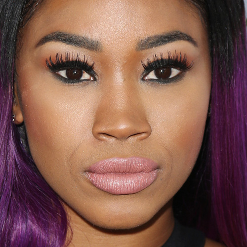 Ariane Andrew Makeup: Black Eyeshadow, Brown Eyeshadow & Nude Lipstick ...