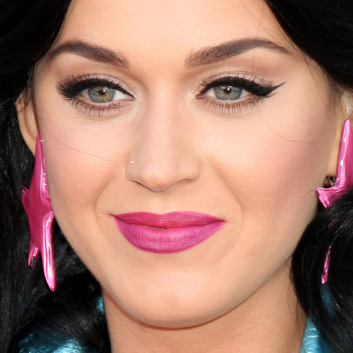 Katy Perry Makeup: Blue Eyeshadow, Gold Eyeshadow & Nude Lipstick ...