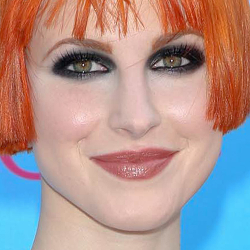 Hayley Williams Makeup: Orange Eyeshadow & Orange Lipstick | Steal Her ...