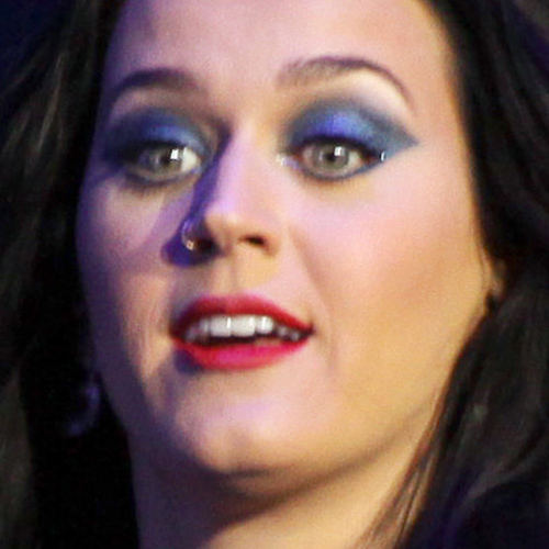 Katy Perry Makeup: Bronze Eyeshadow & Bubblegum Pink Lipstick | Steal ...