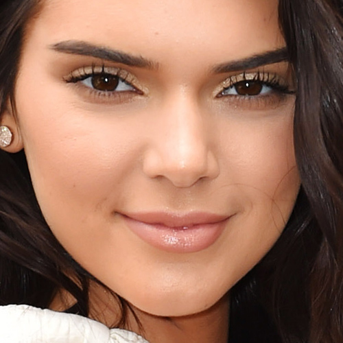 Kendall Jenner Makeup: & Red Lipstick | Steal Her Style