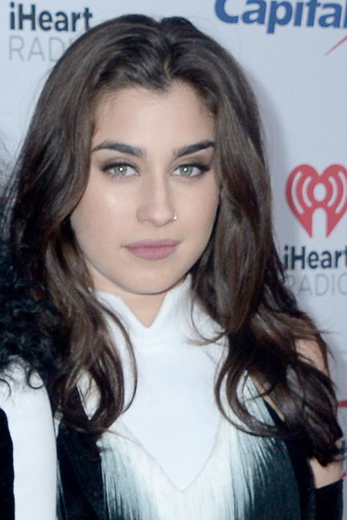 Lauren Jauregui Wavy Dark Brown Loose Waves Hairstyle | Steal Her Style