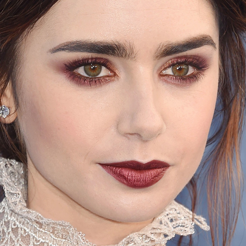 Lily Collins Makeup: Black Eyeshadow, Brown Eyeshadow & Nude Lipstick ...