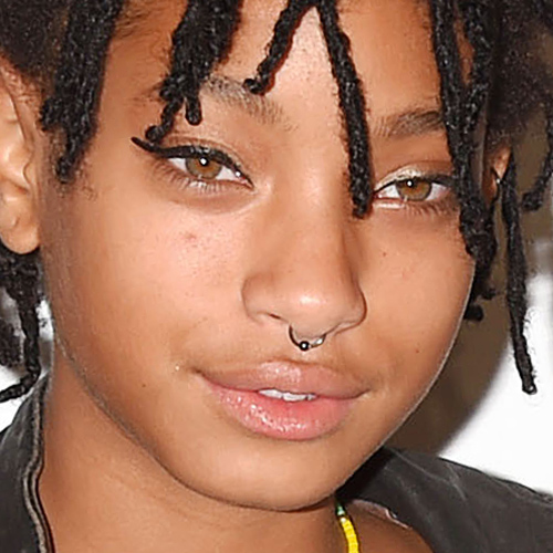 Willow Smith's Makeup Photos & Products | Steal Her Style