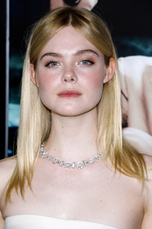 Elle Fanning Straight Honey Blonde Angled Hairstyle | Steal Her Style