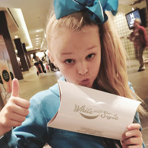 JoJo Siwa Teeth Whitening Photo | Steal Her Style