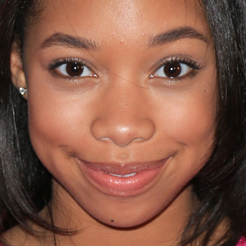 Kyla-Drew Makeup: Beige Eyeshadow, Black Eyeshadow & Clear Lip Gloss ...