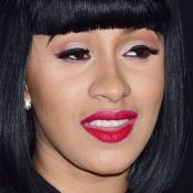 Cardi B Makeup: Black Eyeliner, Purple Eyeshadow & Nude Lipstick ...