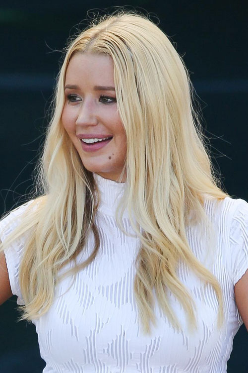 Iggy Azalea's Hairstyles & Hair Colors | Steal Her Style