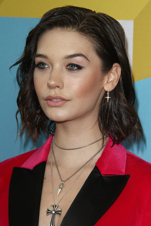 Amanda Steele's Hairstyles & Hair Colors | Steal Her Style