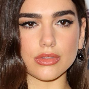Dua Lipa's Makeup Photos & Products | Steal Her Style