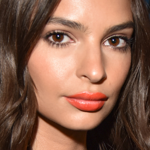 Emily Ratajkowski's Makeup Photos & Products | Steal Her Style