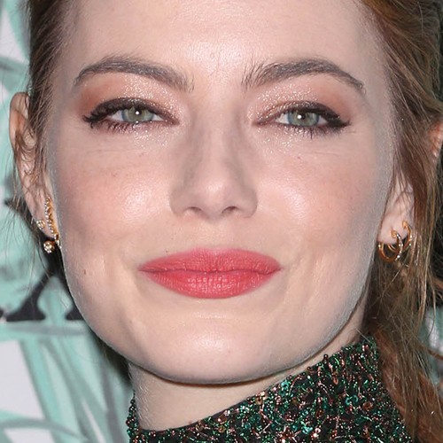 Emma Stone Makeup: Blue Eyeshadow, Brown Eyeshadow & Peach Lipstick ...