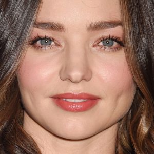 Miranda Kerr's Makeup Photos & Products | Steal Her Style