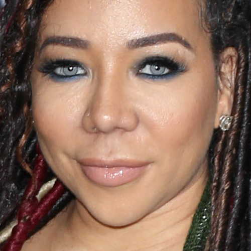 Tameka "Tiny" Cottle-Harris Makeup: Black Eyeshadow, Blue Eyeshadow ...