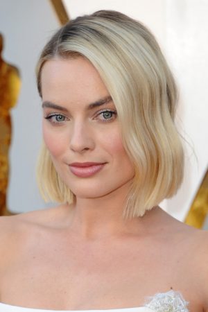 Margot Robbie's Hairstyles & Hair Colors | Steal Her Style