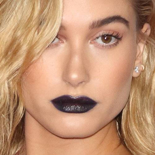 Hailey Baldwin's Makeup Photos & Products | Steal Her Style