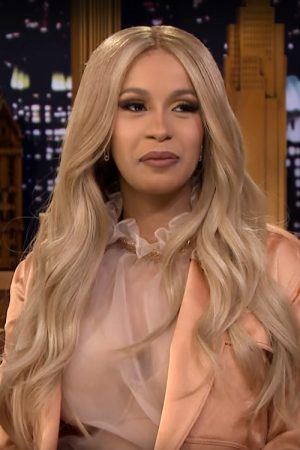 Cardi B Wavy Light Brown Loose Waves Hairstyle | Steal Her Style