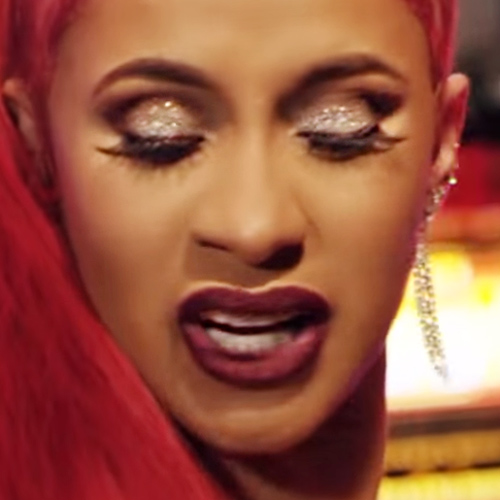 Rihanna Makeup: Beige Eyeshadow, Brown Eyeshadow & Red Lipstick | Steal ...