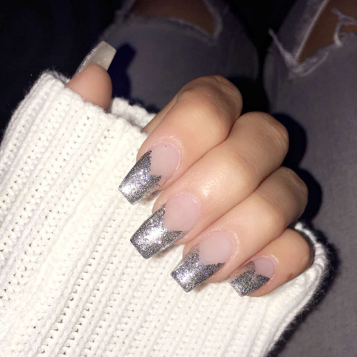 Madison Beer's Nail Polish & Nail Art | Steal Her Style