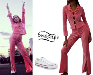 Emma Roberts Clothes & Outfits | Steal Her Style