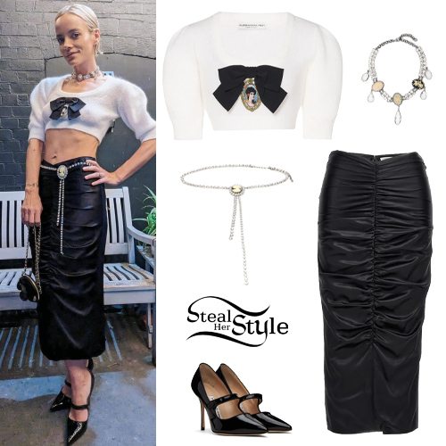 » Lily Allen: Crop Sweater, Black Skirt