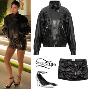 » Kylie Jenner: Leather Jacket and Skirt